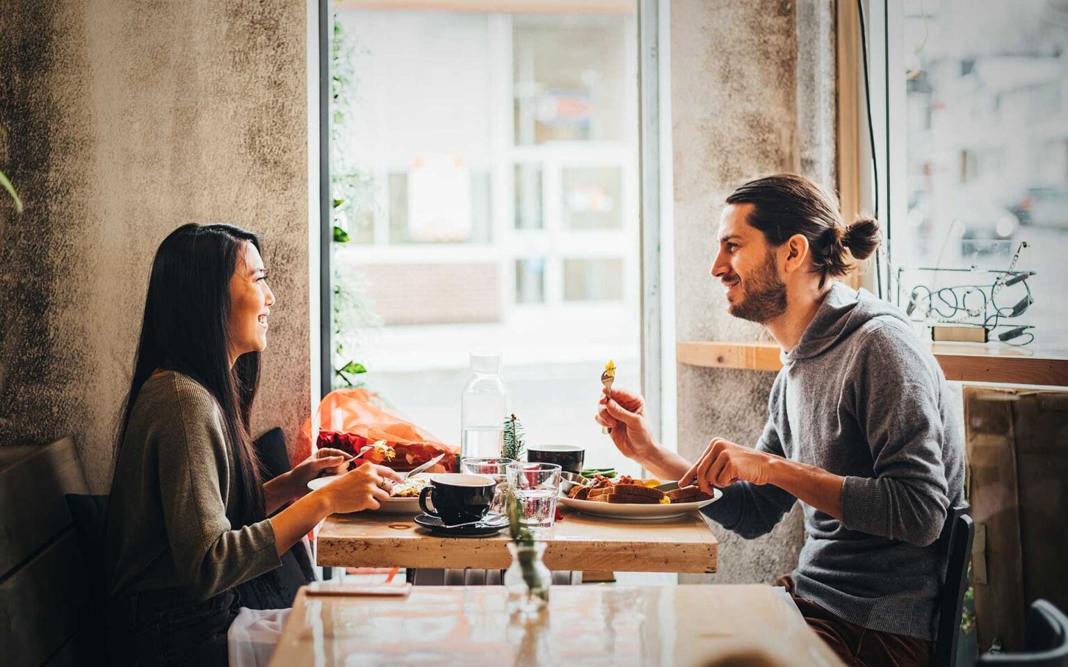 How to Have a Great First Date: Essential Do’s and Don’ts - Dr. James ...